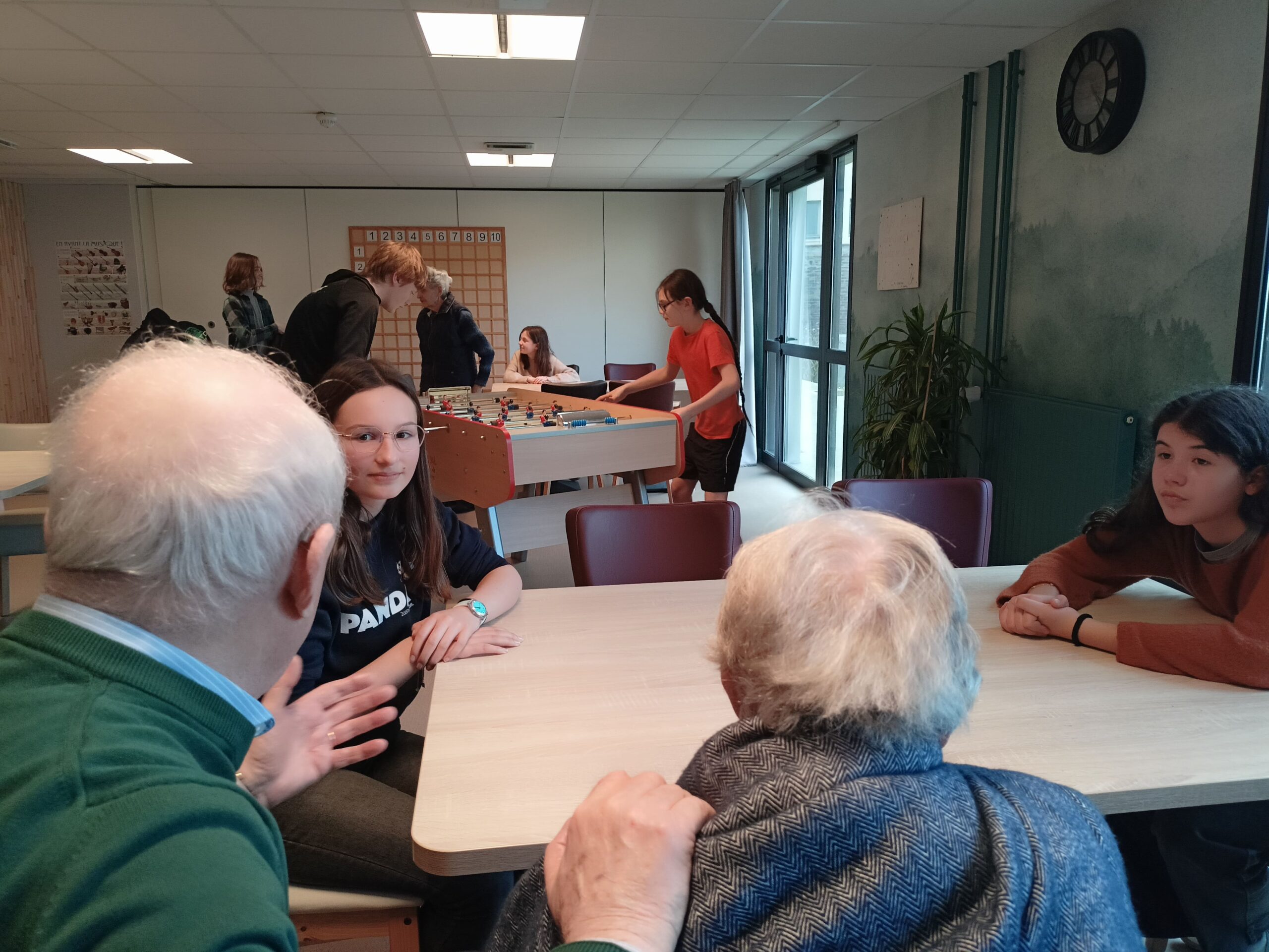 - Collège Tour d’Auvergne